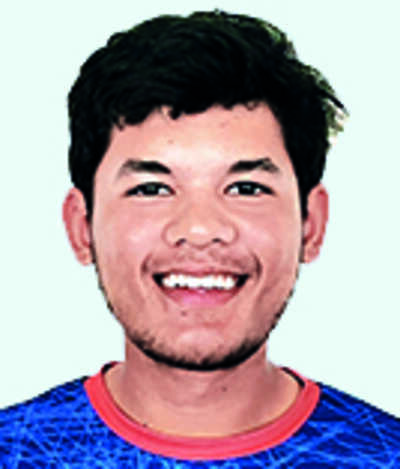 Faiz: Ton-up Faiz, Patient Thakur Save Sinking Ship | - Times of India