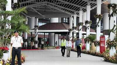 Akasa, Vistara look to hire ground staff for Mopa ops | Goa News ...