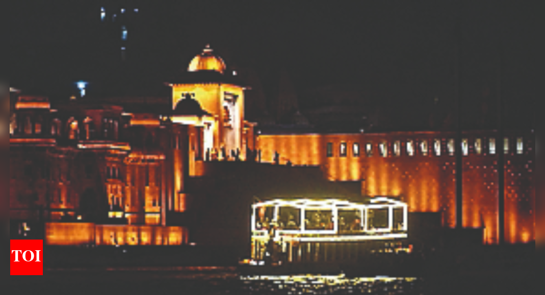 Varanasi To Get Solar Watertaxis To Kvd, Ghats By June | Varanasi News ...