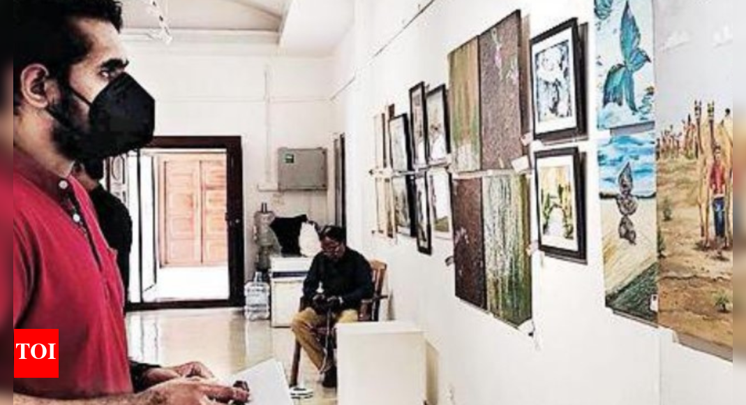 Travel Art Exhibition Concludes | Thiruvananthapuram News - Times of India