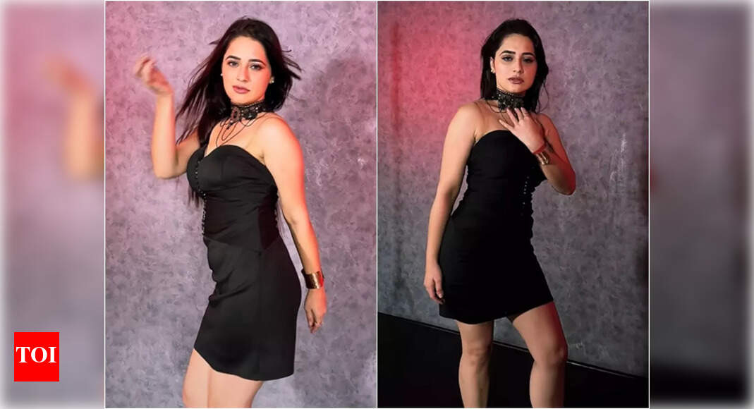 'Pathaan': Priyanka Rewri grooves to Shah Rukh Khan and Deepika ...