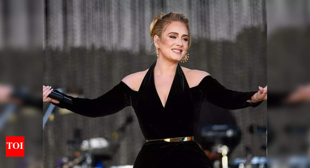 Adele sings happy birthday to boyfriend Rich Paul while performing at ...