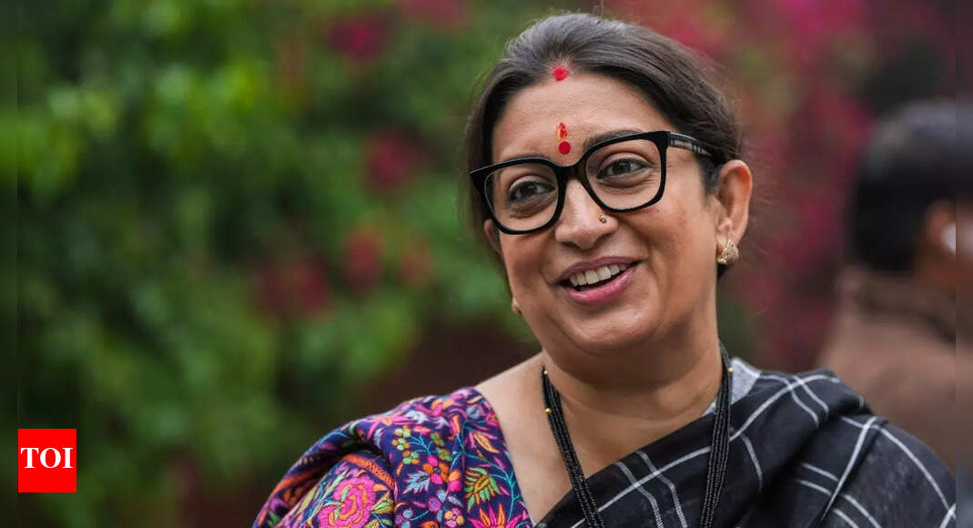 Amethi: After Ajay Rai's remark, Smriti Irani dares Rahul Gandhi to Amethi Lok Sabha fight ...