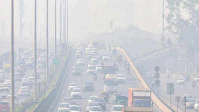 Near whiteout as fog thickens, visibility drops to 50 metres in ...