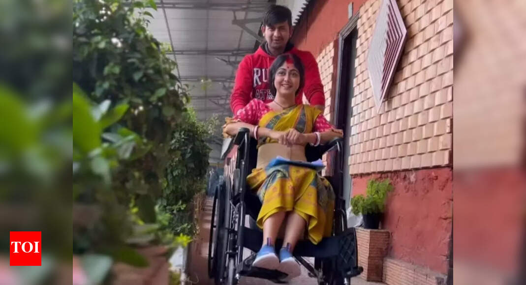 Susmita Dey continues shooting for ‘Panchami’ despite injury - Times of ...