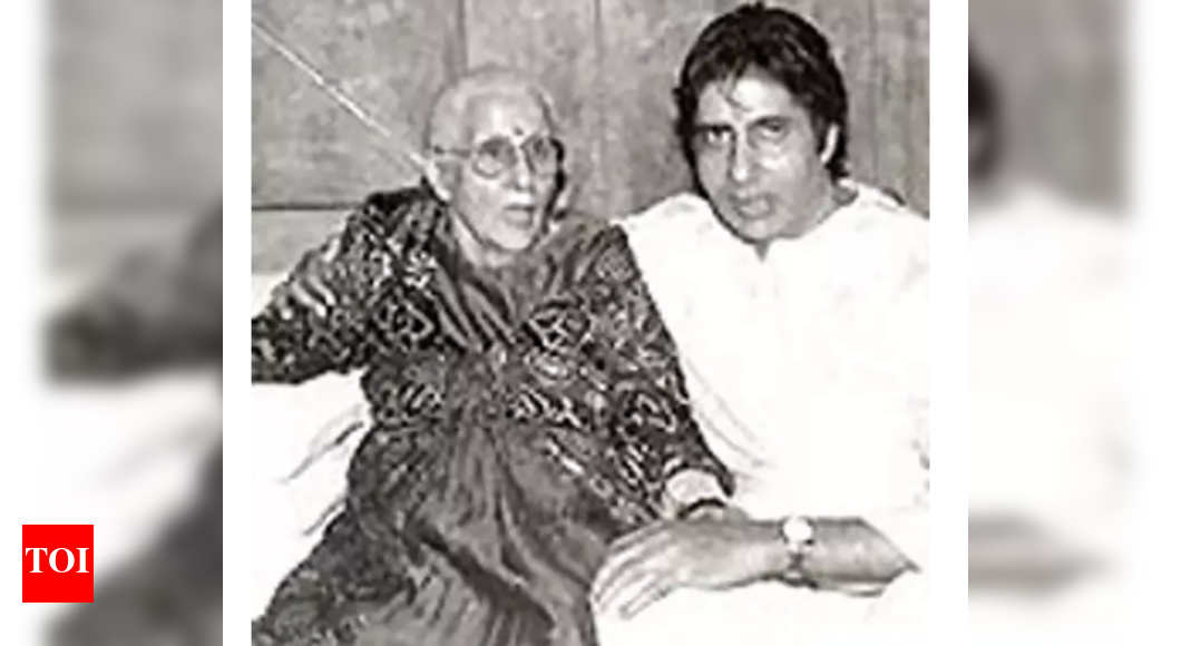 Amitabh Bachchan remembers mom Teji on her death anniversary, reveals ...