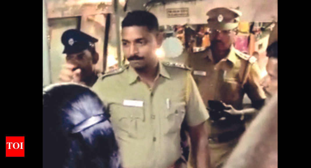 Trichy: Two Snatch Laptop From Woman At Trichy Bus Stand | Trichy News ...