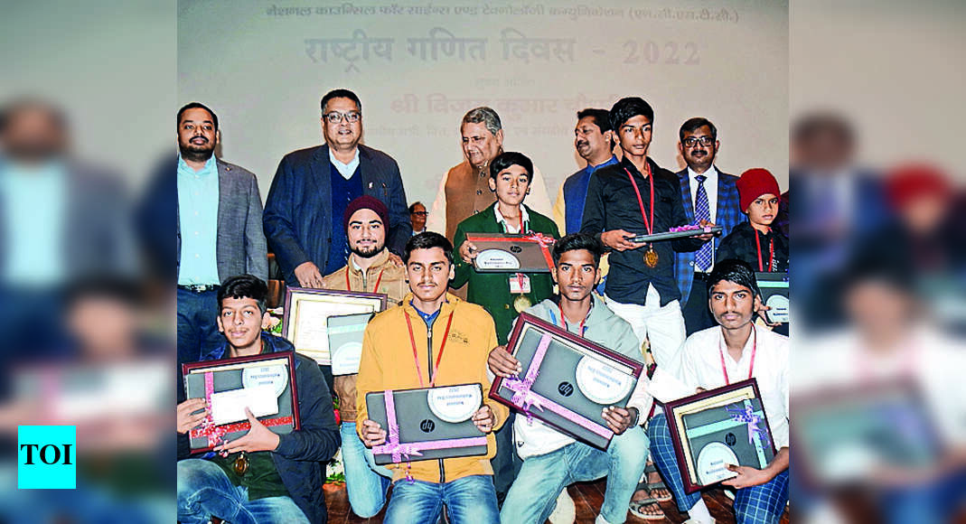 Vijay Kumar Chaudhary: Young Scholars Awarded Prizes On National ...