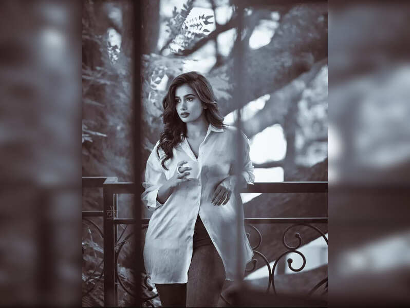 I prefer to be a director’s actor, says Anjali Anish | Kannada Movie ...