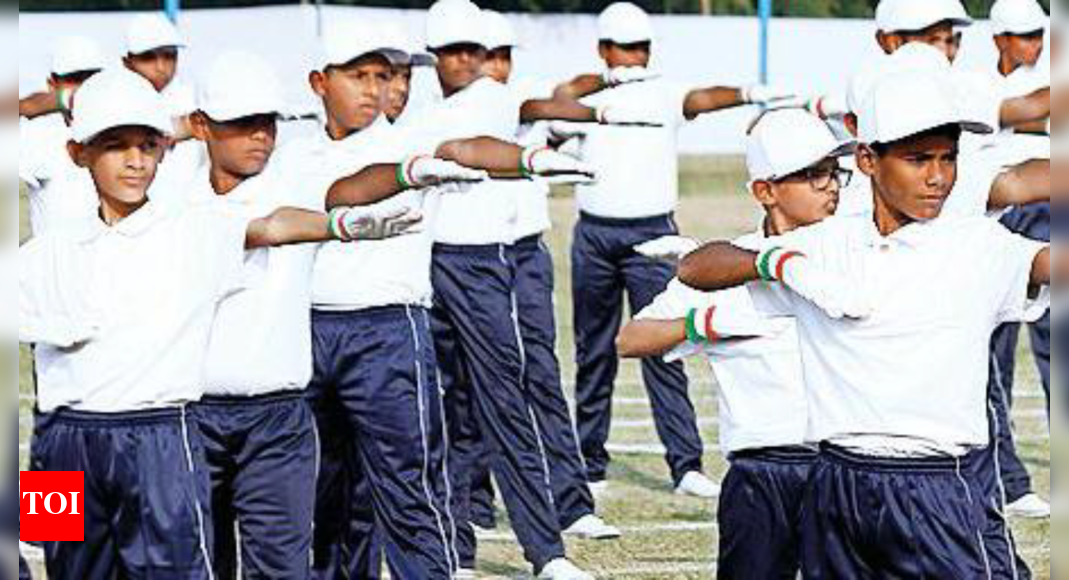Students steal show on Colvin's 'Darbar Day' | Lucknow News - Times of ...