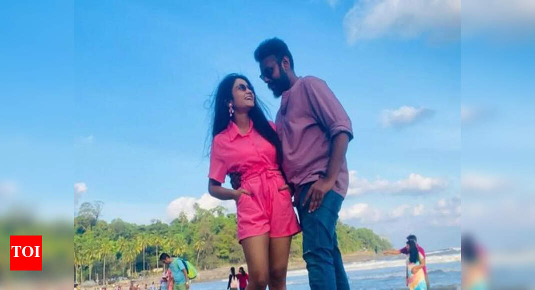 Alokananda Guha and Monojit Majumder enjoy a romantic holiday - Times ...