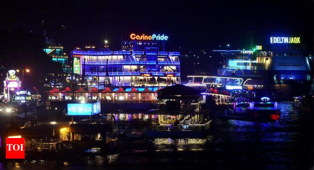 90-room floatel owner seeks govt nod to drop vessel anchor in Mandovi ...