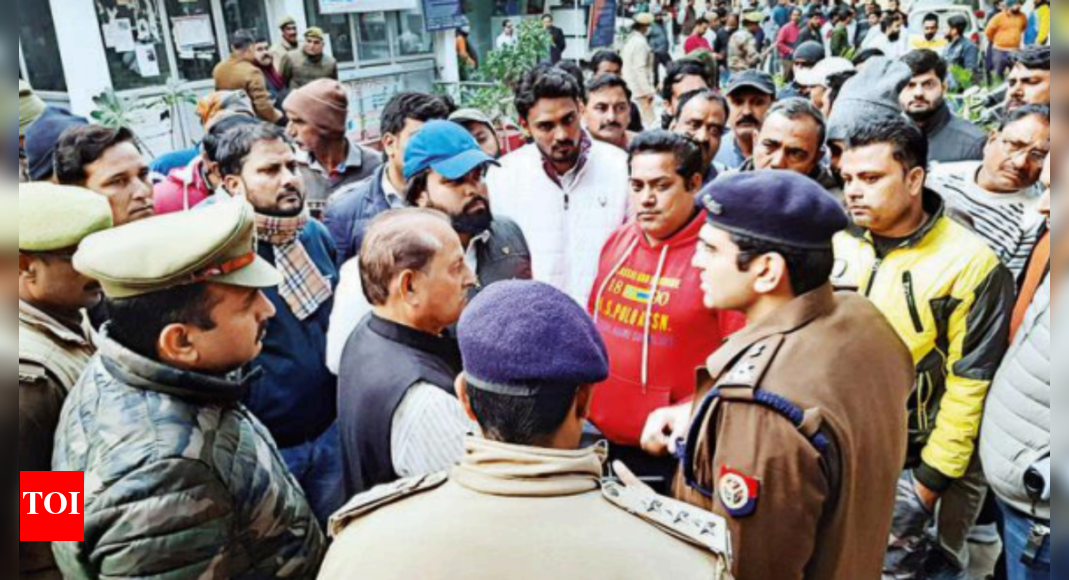 Rss: 2 Groups Clash After Scooter Ploughs Into Children’s Rally ...