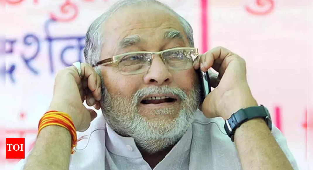 PM Modi's brother Prahlad Modi, family injured in accident near Mysuru ...