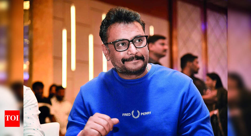 3 held for slipper attack on Darshan | Kannada Movie News - Times of India
