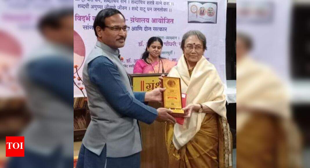 Doctor ‘decodes’ Aurobindo’s ‘Savitri’ for Nagpurians over an year ... Doctor ‘decodes’ Aurobindo’s ‘Savitri’ for Nagpurians over an year ...