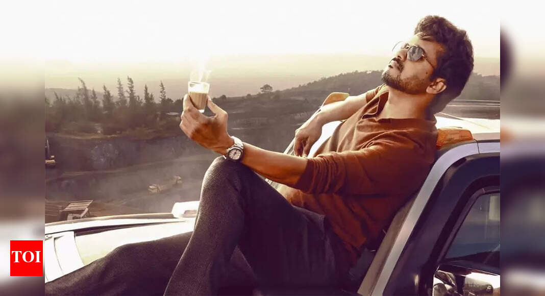 Vaarasudu Movie Review: This Vijay and Rashmika starrer is a potent ...