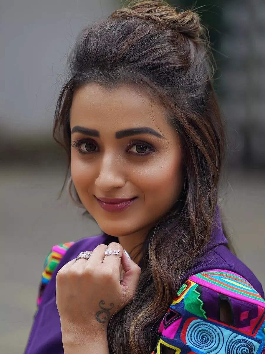 10 outfits to steal from Trisha's wardrobe | Times of India