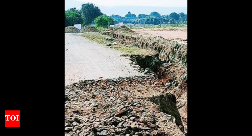 Erode: Realtors fined Rs 9.5 lakh for digging up sand from government ...