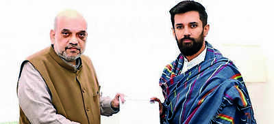 Chirag Meets Shah, Seeks Prez Rule | Patna News - Times of India