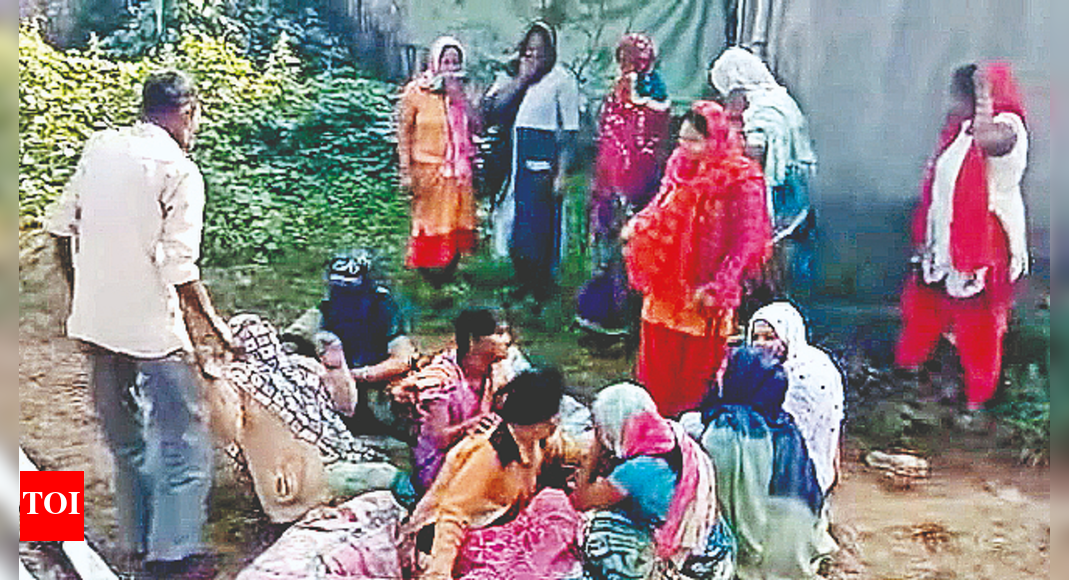 Valod: Three Of Family Electrocuted In Farm In Tapi Village | Surat ...