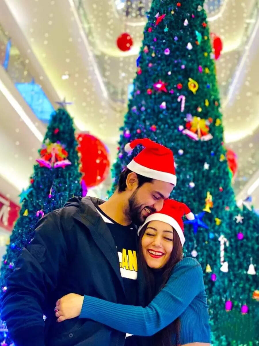 Mushy photos of Promita Chakrabartty and Rudrajit Mukherjee | Times of ...