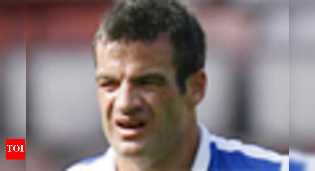 Ryan Nelsen, Ryan Nelsen Stats Pics & Videos EPL 2011 | Football News ...