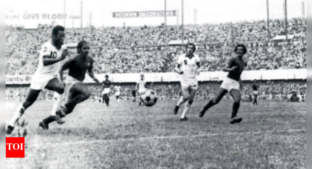 Pele: When King Pele came, saw & conquered Kolkata | Kolkata News ...