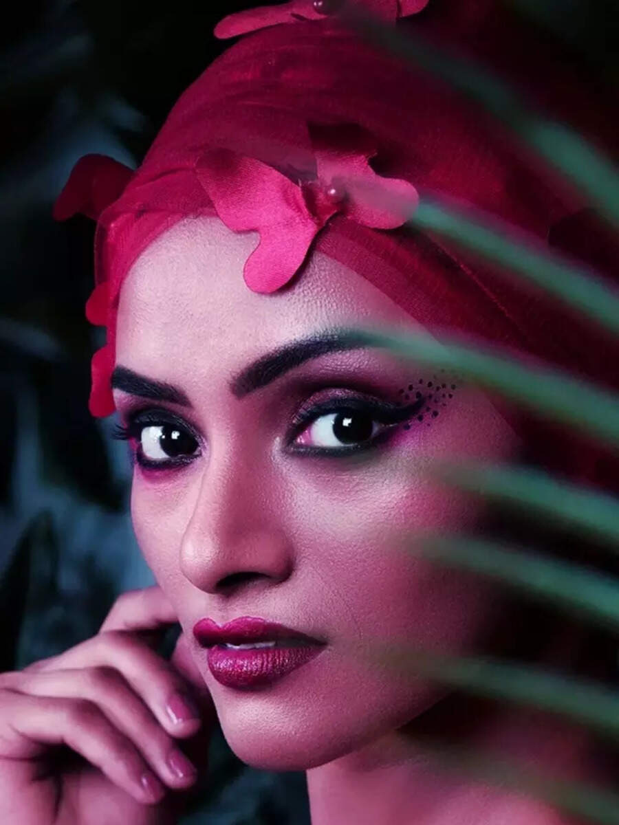 In pics: Anna Chacko amps up the fashion game | Times of India