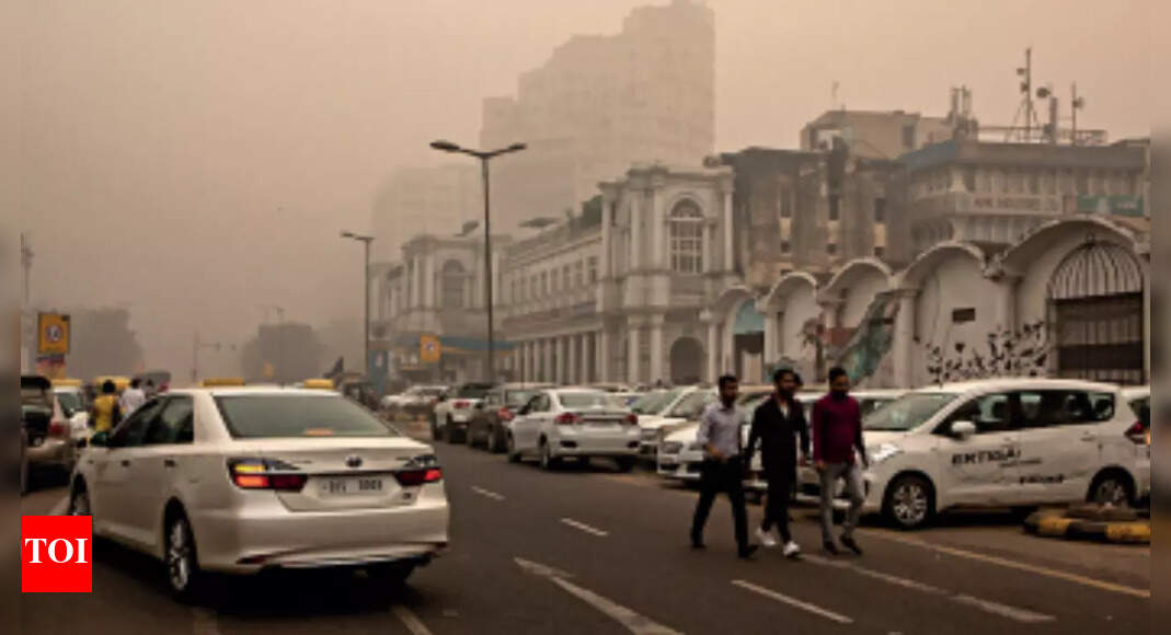 Minimum temperature drops to 5.5 degree Celsius in Delhi | Delhi News - Times of India