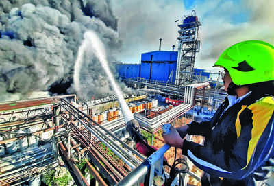 2 Workers Killed, 17 Injured In Nashik Chemical Factory Fire | Nashik ...
