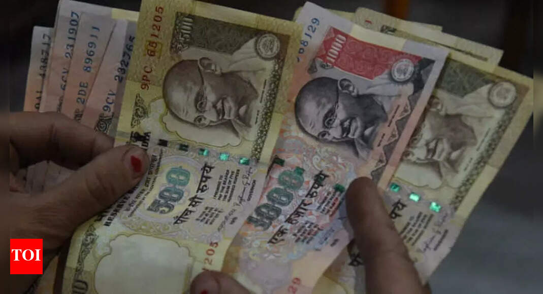 Supreme Court upholds Centre's 2016 decision on demonetisation, says ...