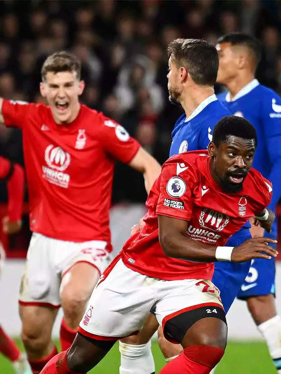Chelsea held by Nottingham Forest; Tottenham Hotspur upset by Aston Villa | Times of India