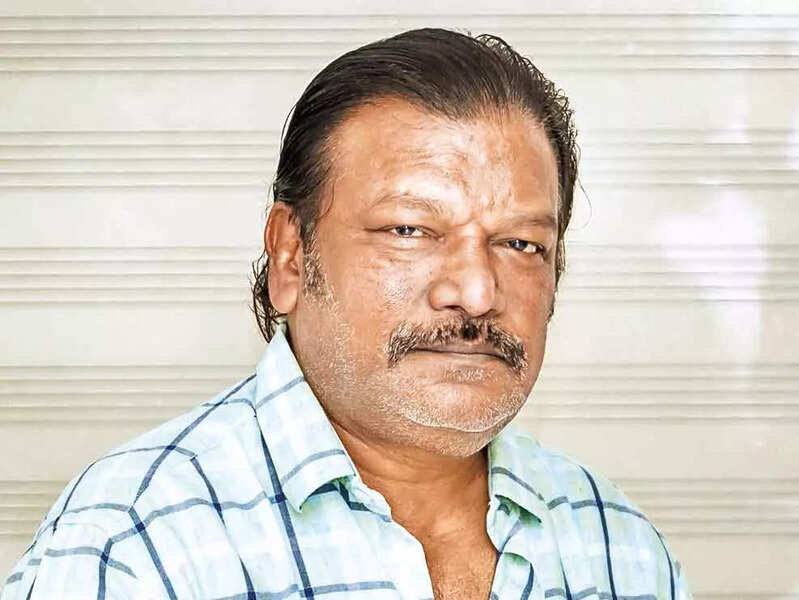 Ranga Marthanda deals with the generation gap between parents and ...