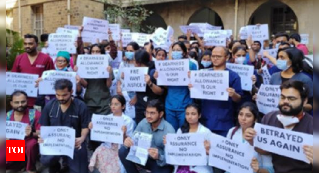 Day 1 of resident doctors' strike in Maharashtra: Limited disruption ...