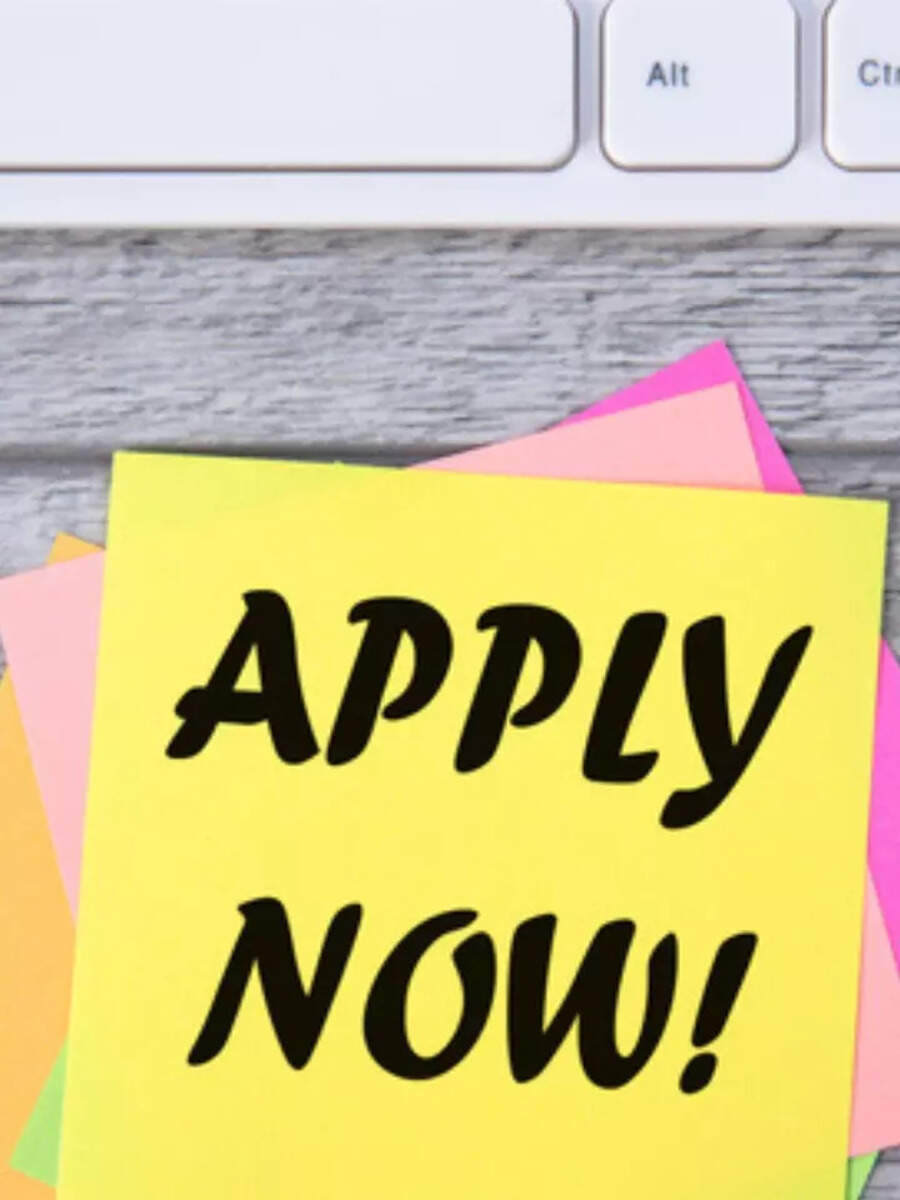 Hurry Up! SSC CHSL 2022 registration closes tomorrow, check details ...