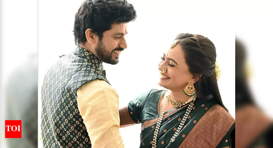 Chetan Vadnere and Rujuta Dharap get engaged - Times of India