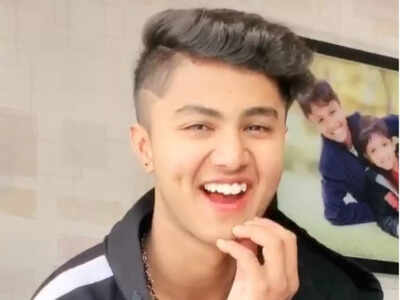 Om Baraiya shares his new year resolution message- Exclusive ...