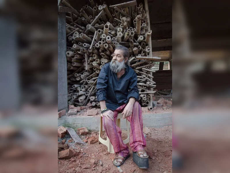 Mohiner Ghoraguli singer Tapas Bapi Das suffering from cancer; Rupam ...