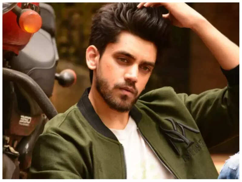 My track was dragging, so I chose to quit my show Nath: Avinash Mishra ...