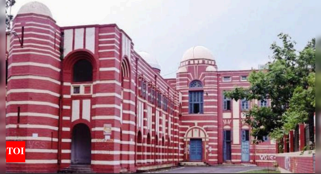 Heritage: ‘heritage’ College Strives To Revive Its Past Glory | Patna ...