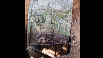 Huyyaru: Rare 14th Century Inscription Found In Kundapur Taluk ...