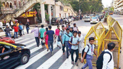 In Maharashtra, pedestrians asked to walk on the right side | Mumbai ...
