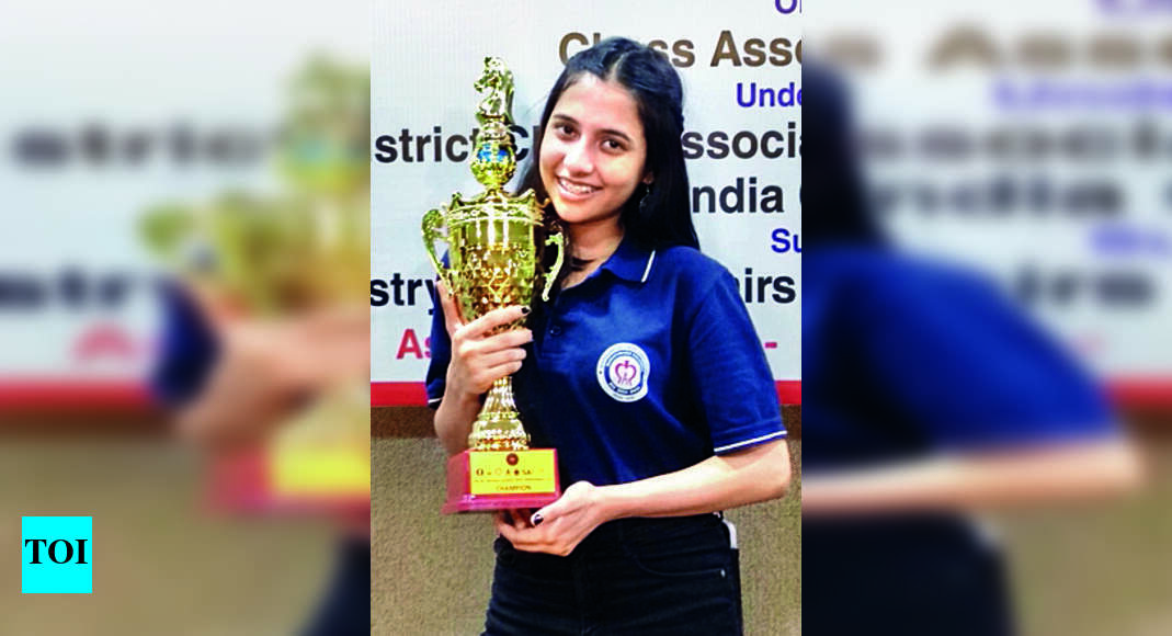 Divya: Divya Does An Encore | - Times of India