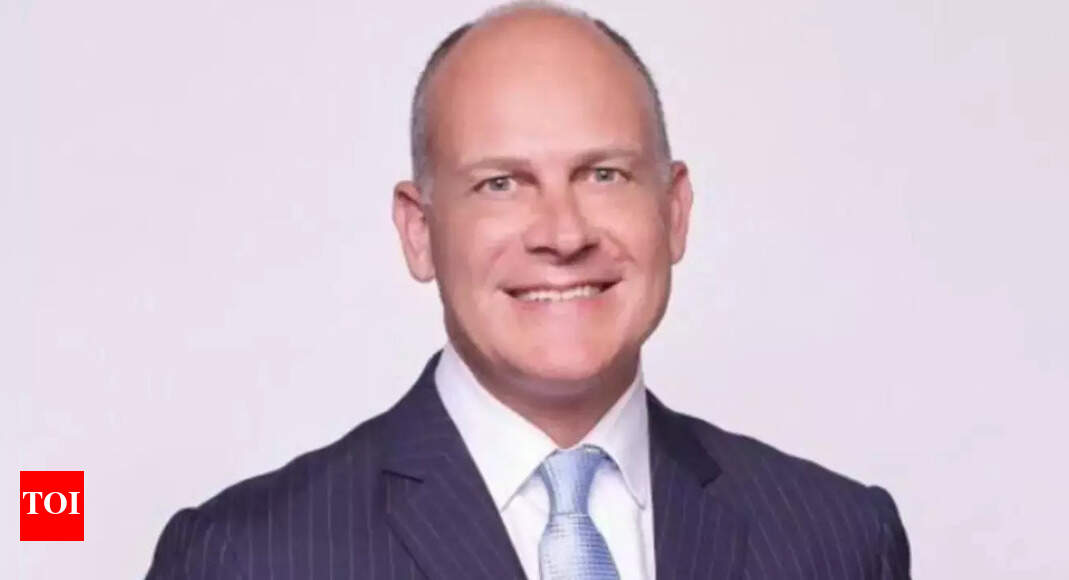 Air India CEO tells crew to stick to rules even if issue is settled ...