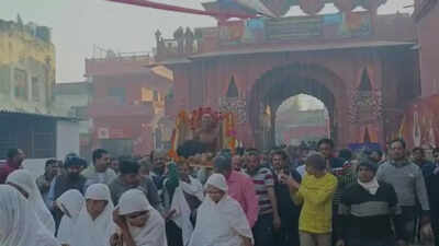 Second Jain priest on fast to save Shri Sammed Shikharji in Jharkhand ...