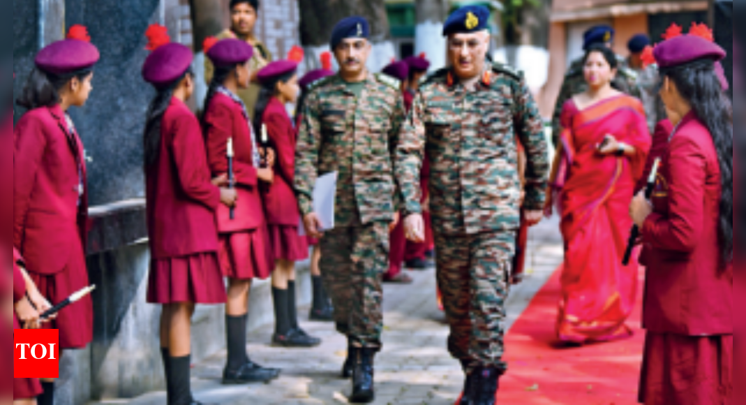 Aps Pune: Aps Pune Adopts 3 Schools To Boost Education Quality | Pune ...