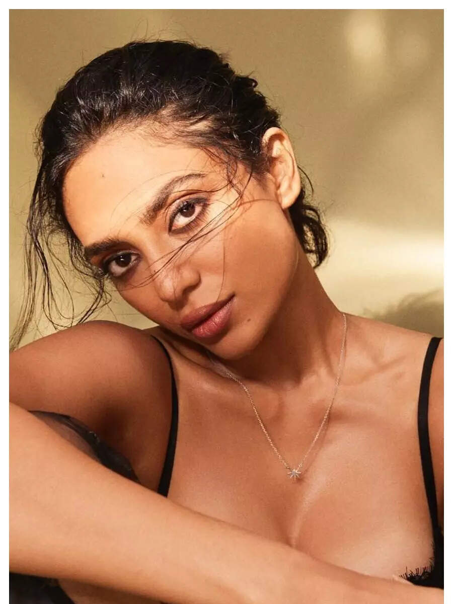 Sobhita Dhulipala Amps Up The Heat Times Of India