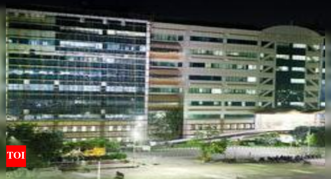 Techie jumps to death from 7th floor of Chennai office | Chennai News ...