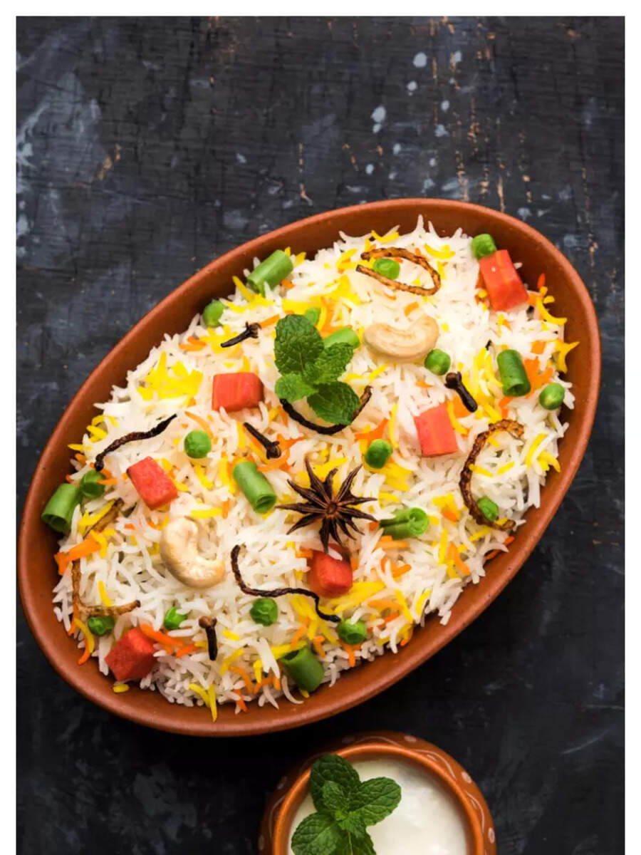 How to make Veg Pulao in a pan | Times of India